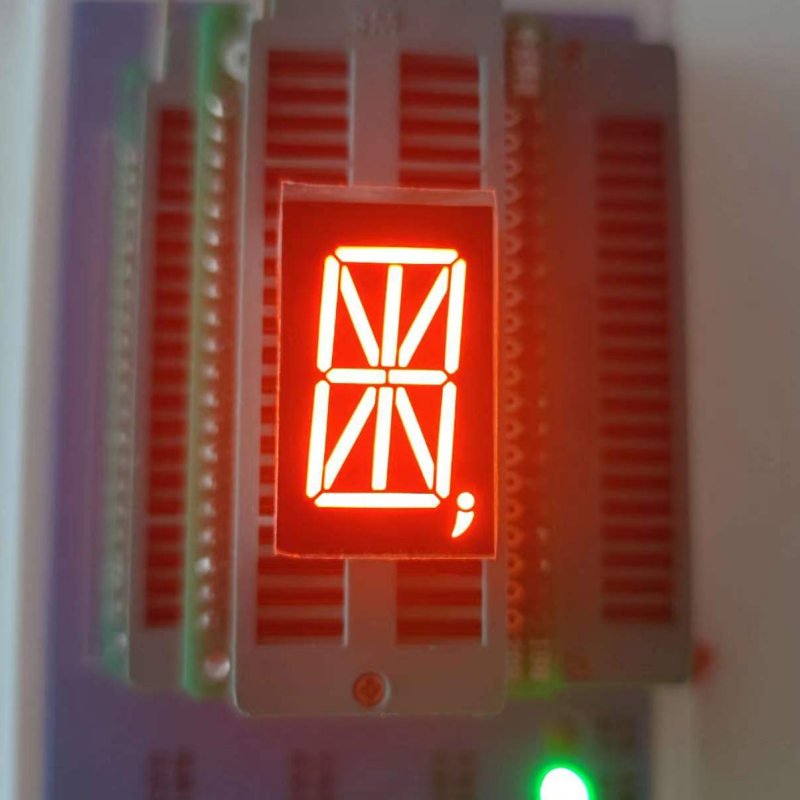 alphanumeric common anode 14 segment blue color display 1 digit with i2c